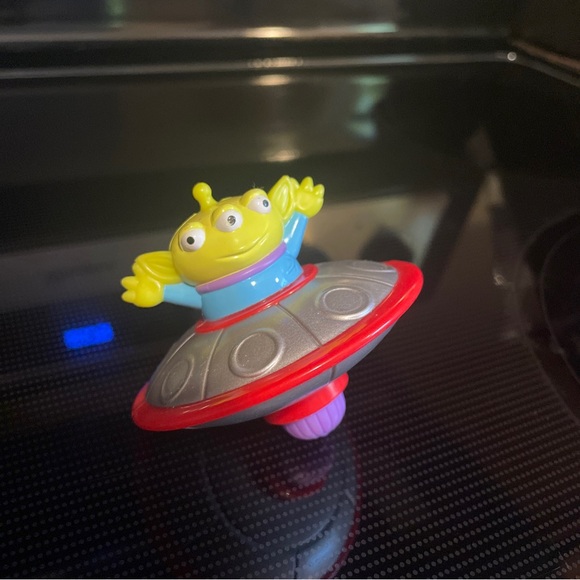 Disney | Toys | 999 Mcdonalds Toy Story 2 Little Green Alien Spinning ...